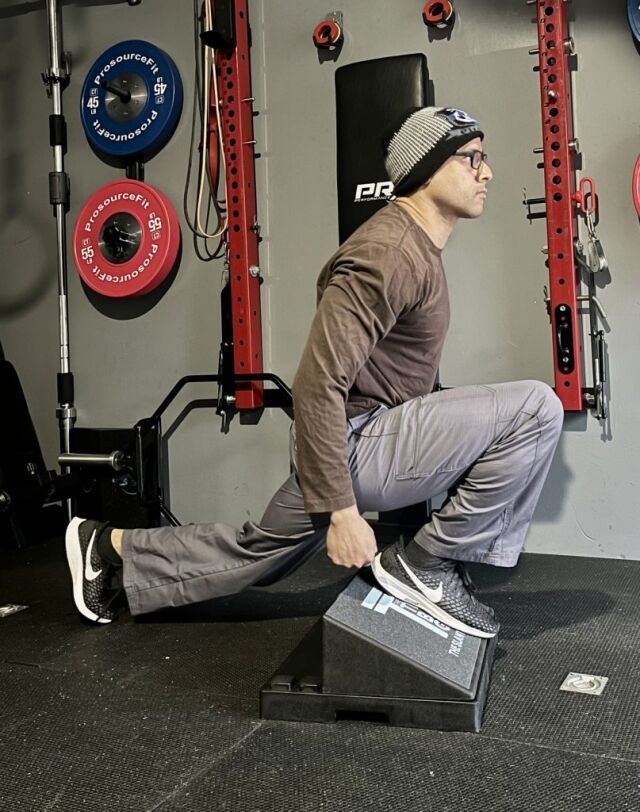 Tib Bar Guy Slant Stack Review : Knees Over Toes Guy Equipment